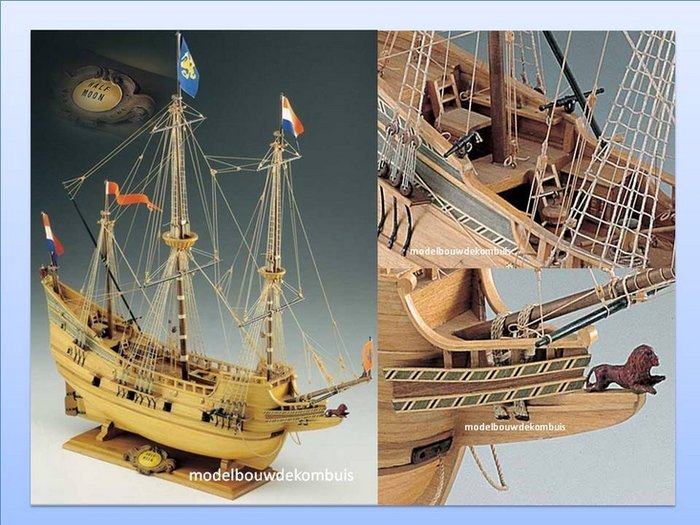 Half Moon - Modelbouwdekombuis